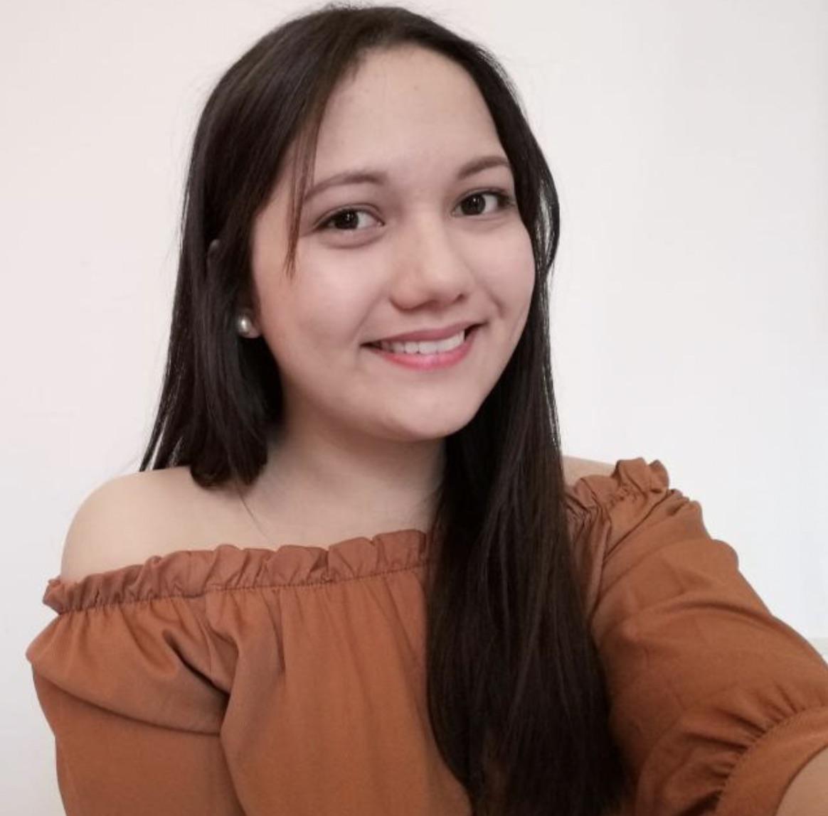 Can someone do a tribute to this girl | Scrolller