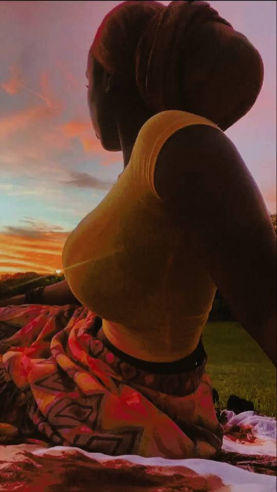 Can't Hide Them | Scrolller