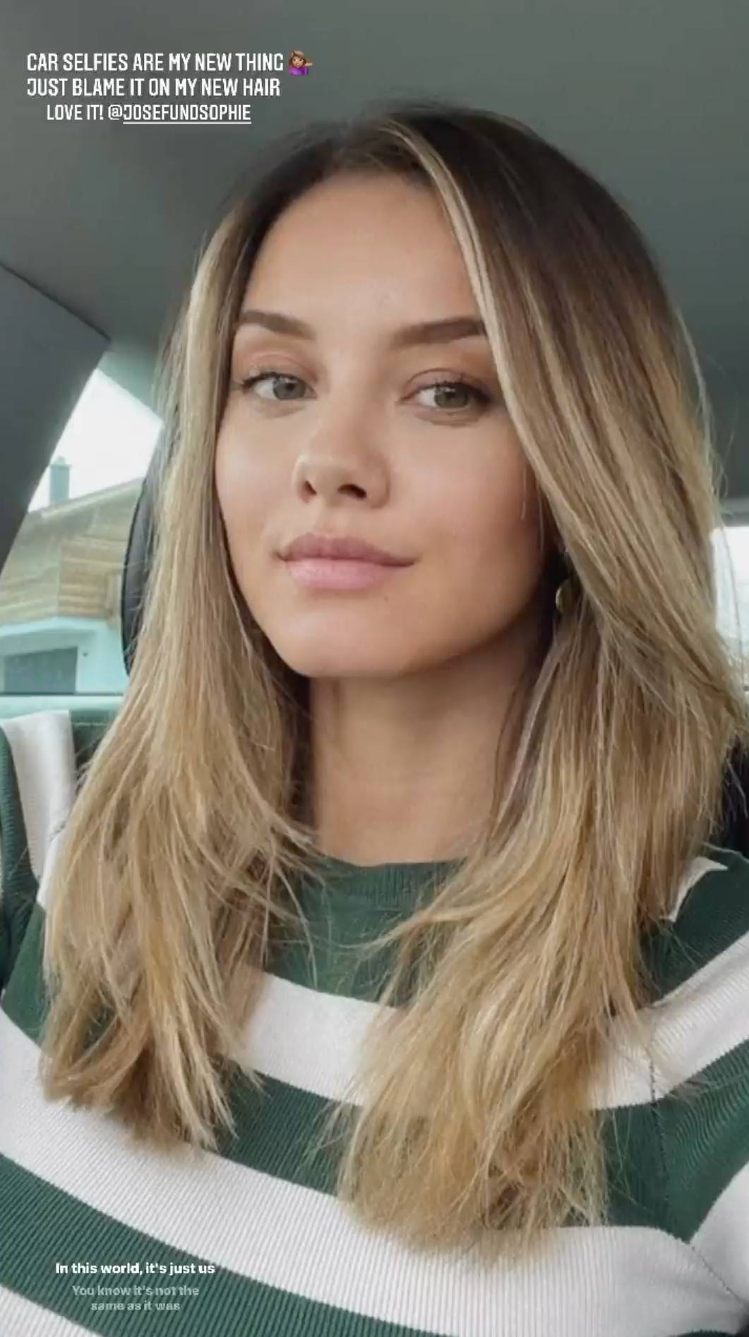 Car Selfie Scrolller