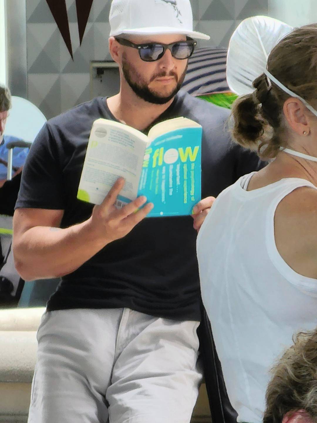 caught this guy showing off and grabbing his bulge at the airport | Scrolller