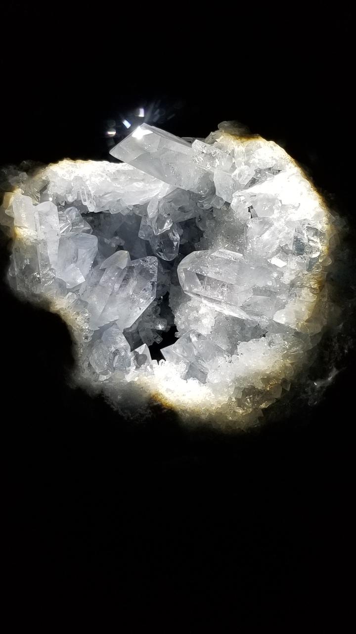 CBT crystals. | Scrolller