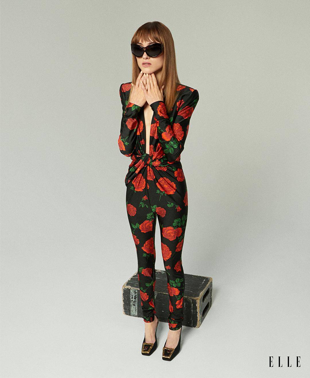 Channeling her inner Anna Wintour | Scrolller