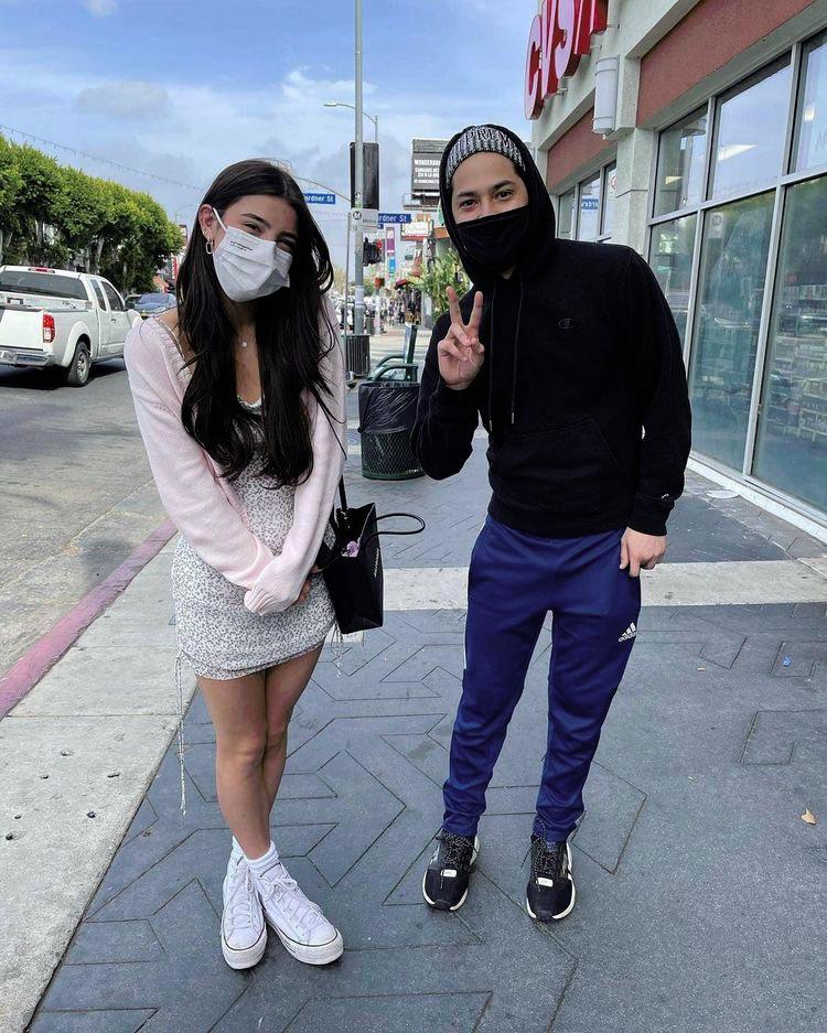 charli being nervous with a fan rare 🤍 | Scrolller