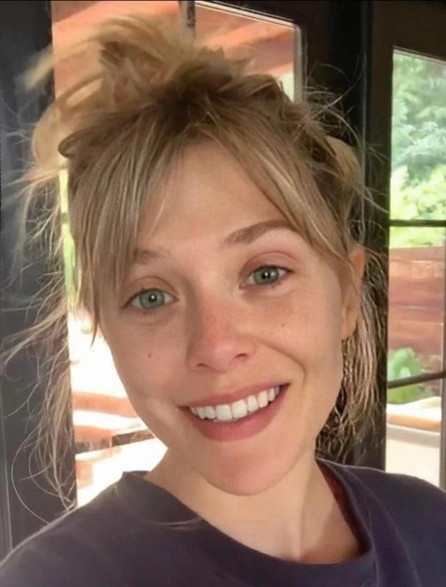 Chat about Lizzie | Scrolller