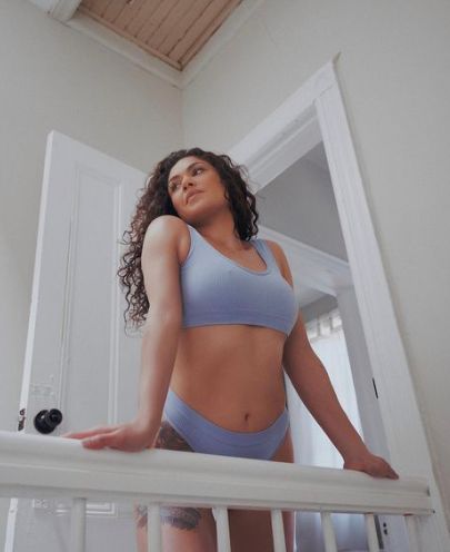 Chest day or crawl back into bed? | Scrolller