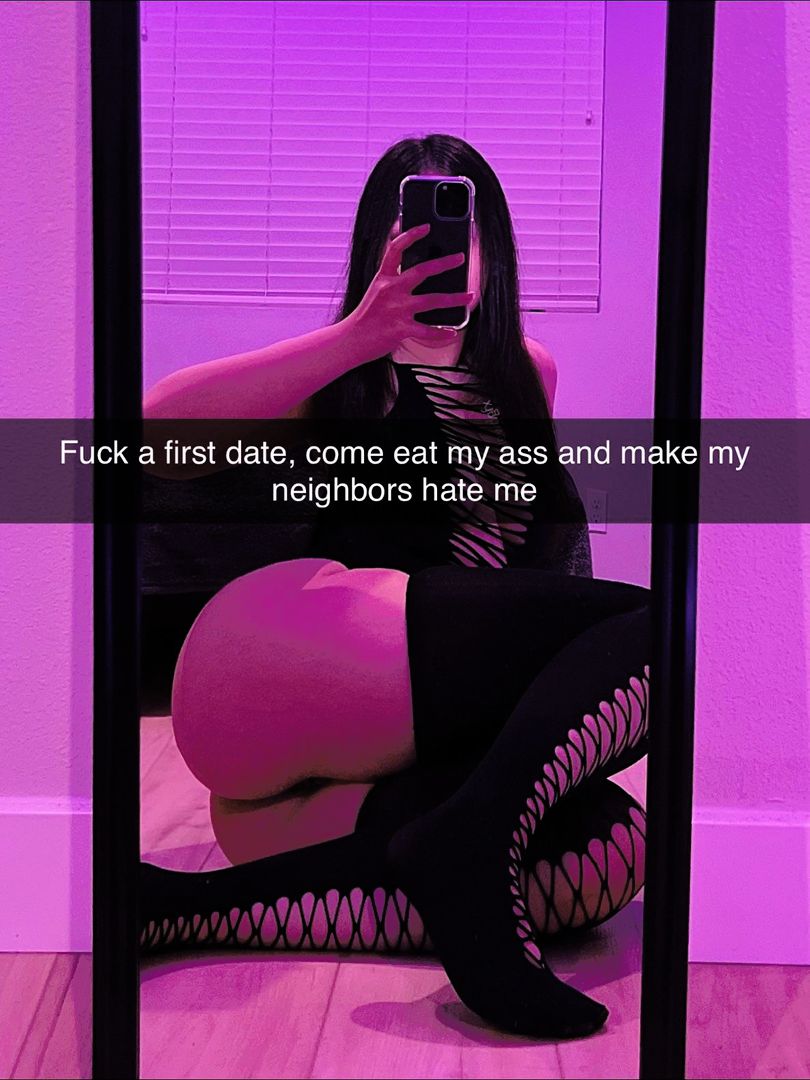 Chick you met on Tinder earlier this week knows exactly what she wants | Scrolller