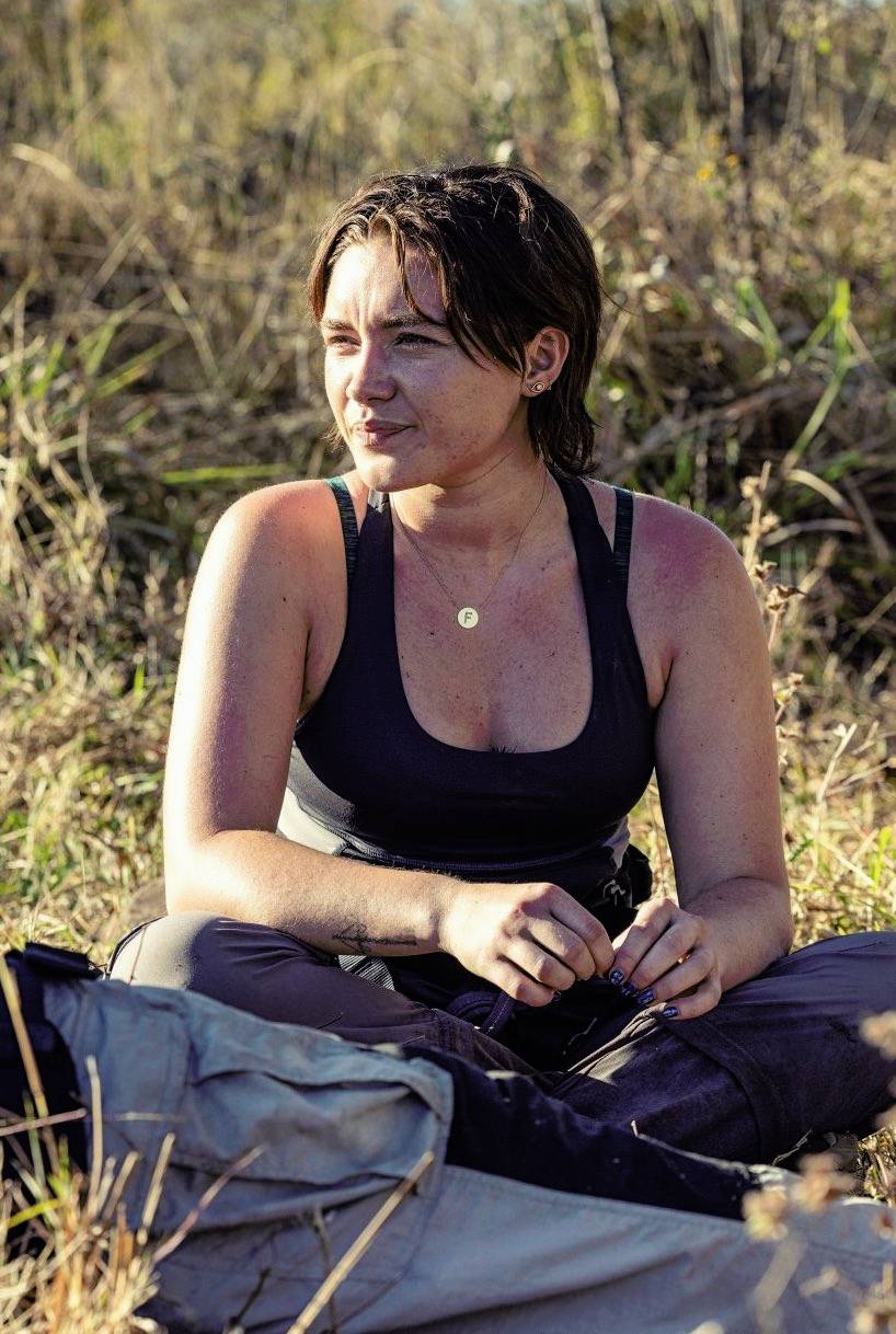 Chilling outside | Scrolller