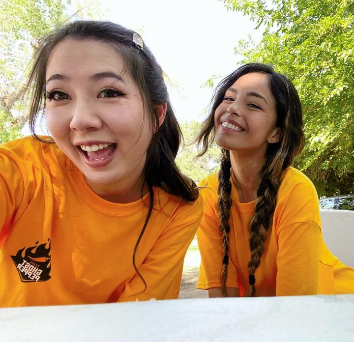 Choose one to peg you Missionary while the other 69's you and you cum on her face. (Fuslie ...