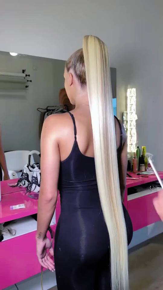 Chopping it off | Scrolller