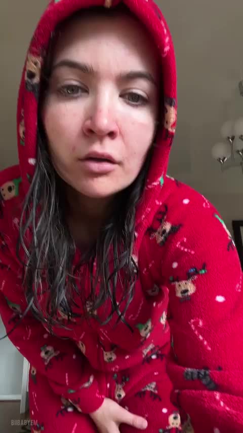 Christmas onesie thick | Scrolller