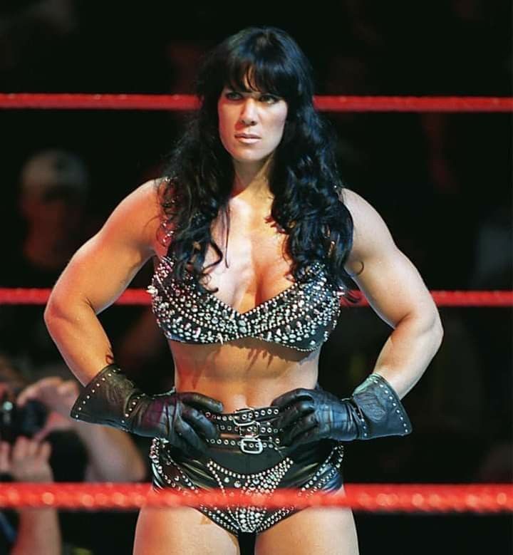 Chyna with her spiked gear | Scrolller