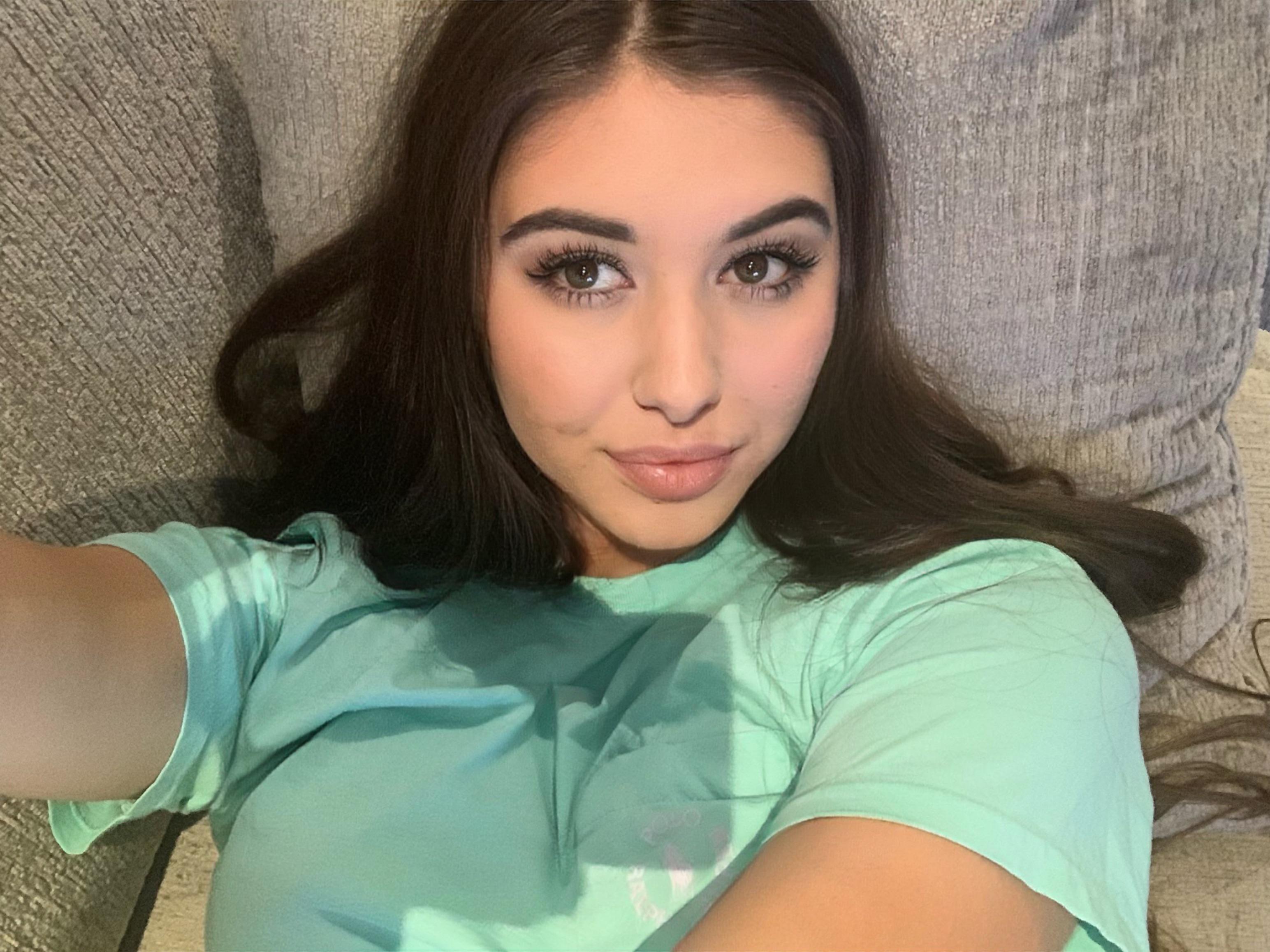 Ciao 💕 | Scrolller