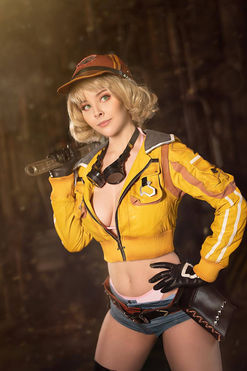 Cindy Aurum cosplay by Helly Valentine | Scrolller