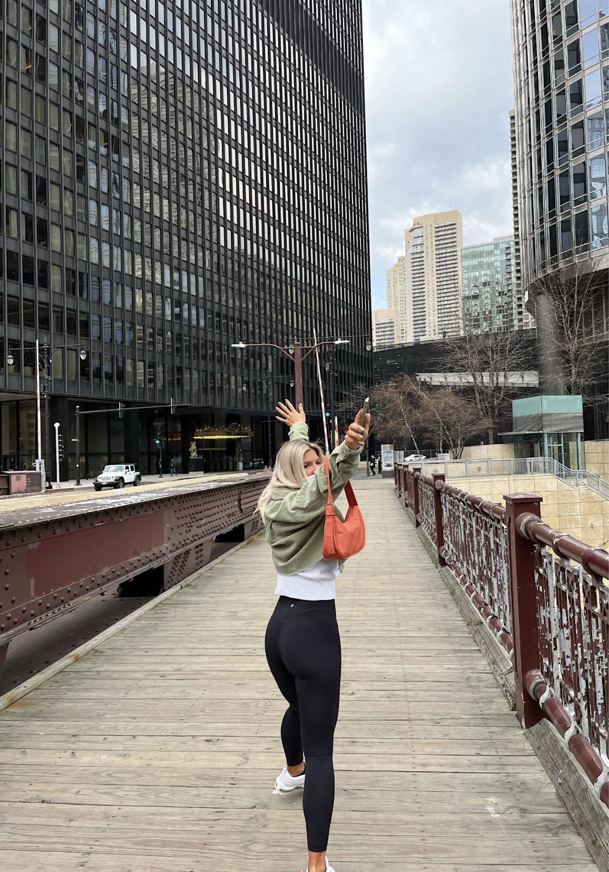 City girls | Scrolller