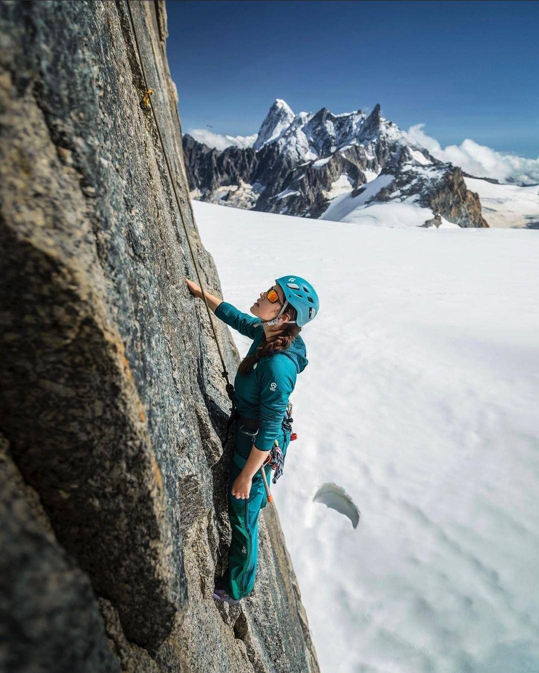 climbing | Scrolller