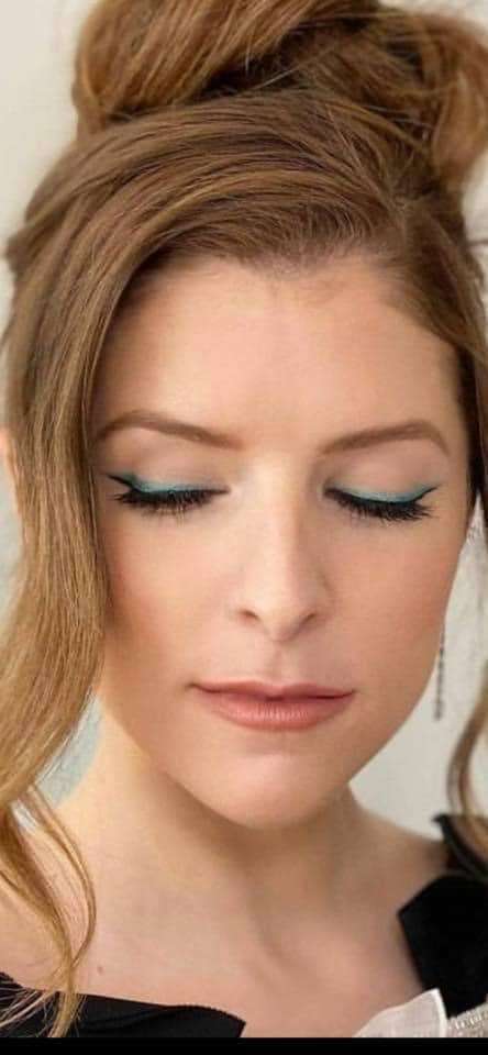 closed eyes | Scrolller