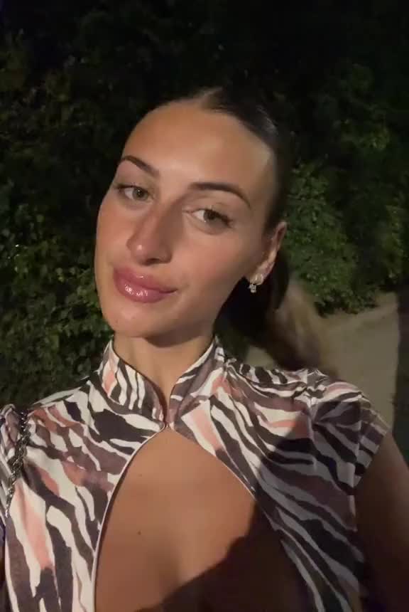 Closeup beauty | Scrolller