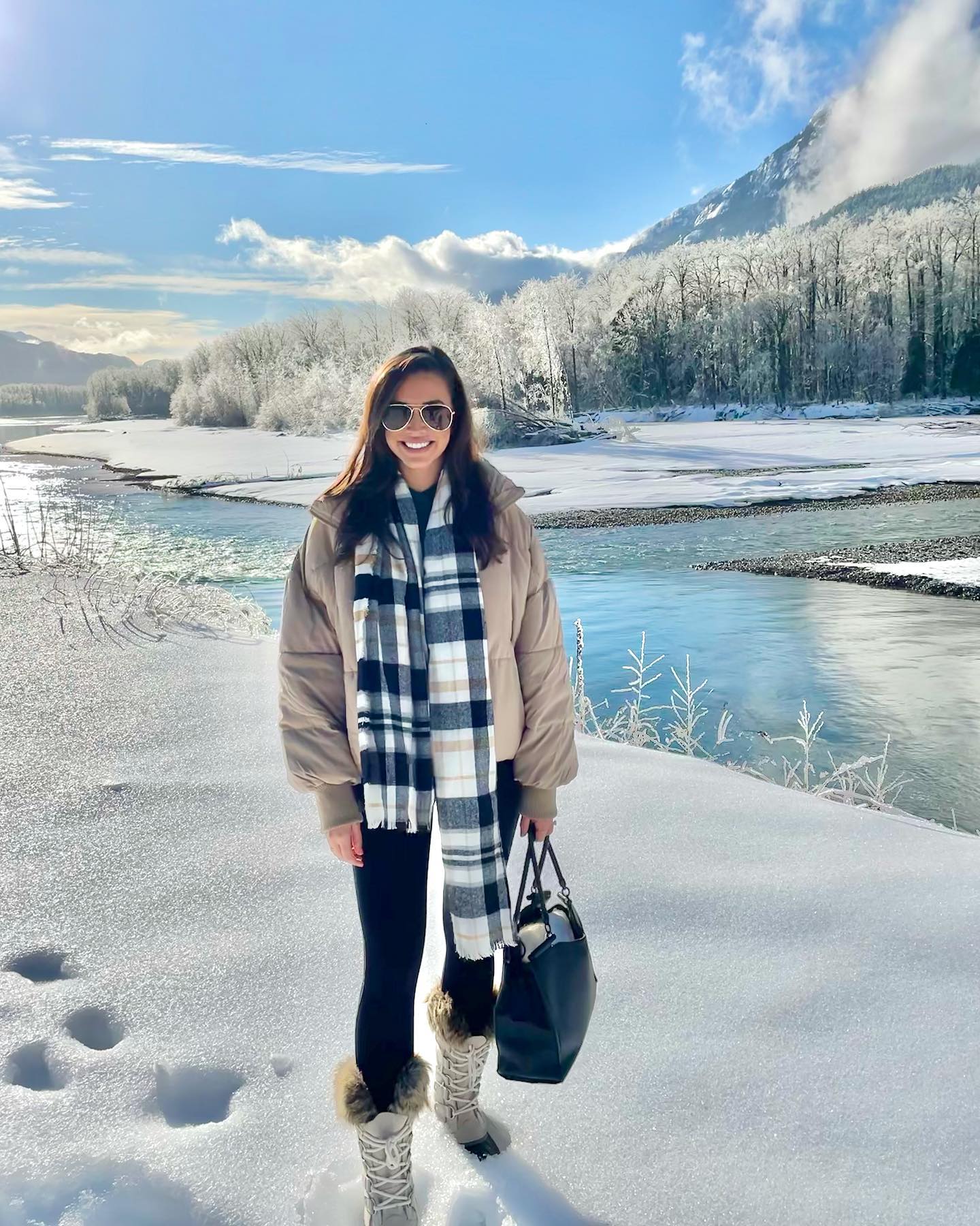 Cold; Hot | Scrolller