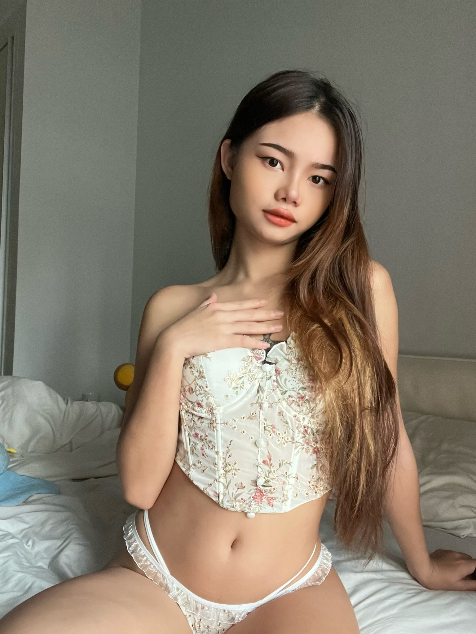 Would you collar me and make me your little fucktoy? | Scrolller