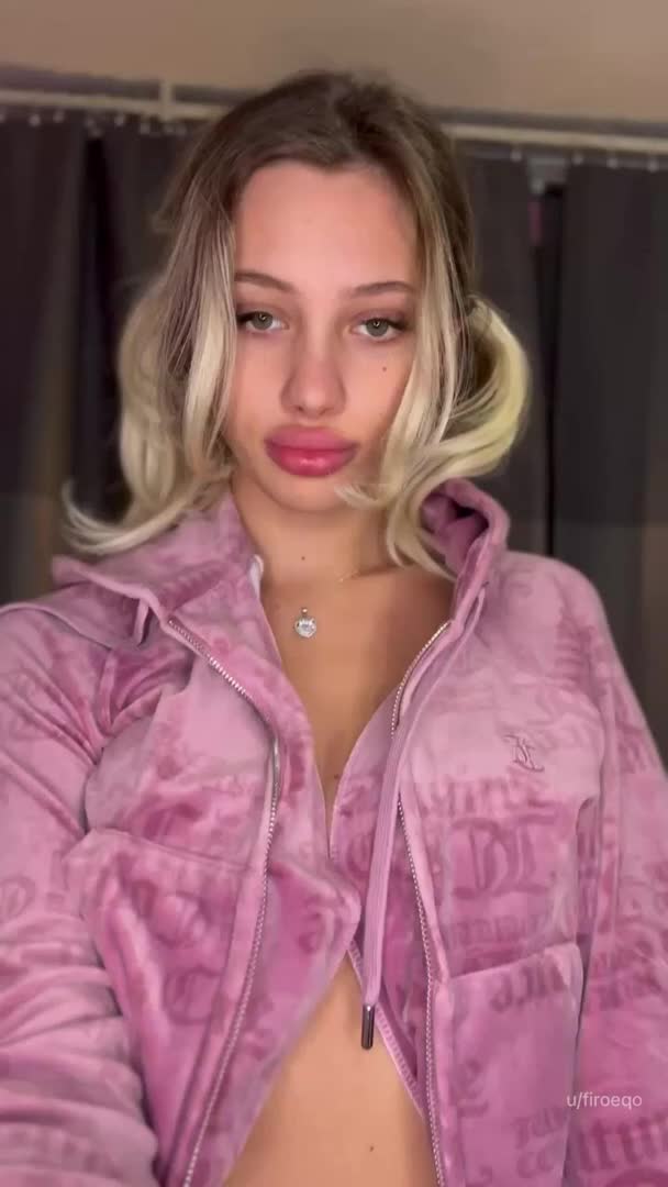 Come spank me | Scrolller