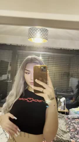 Come squeeze and suck on my titties | Scrolller