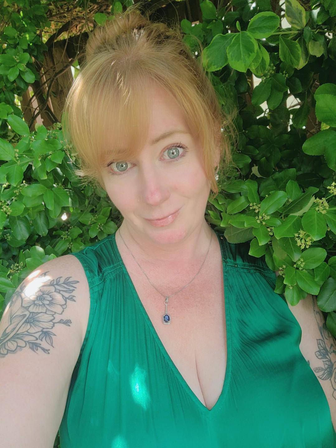 Come with me... | Scrolller