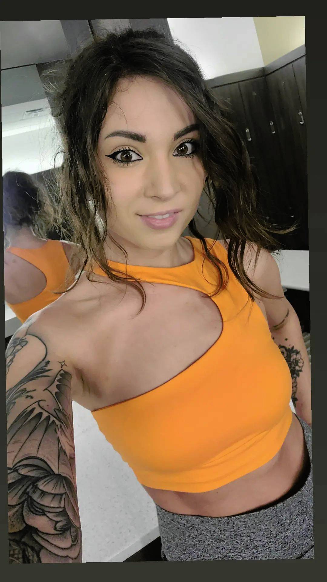 Confident Selfie | Scrolller