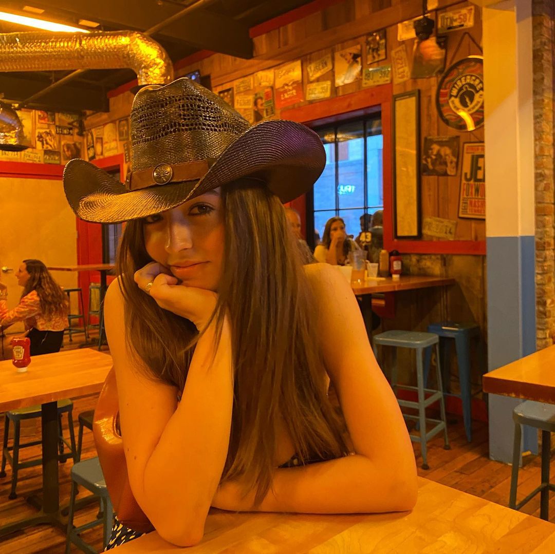 Country Cutie | Scrolller