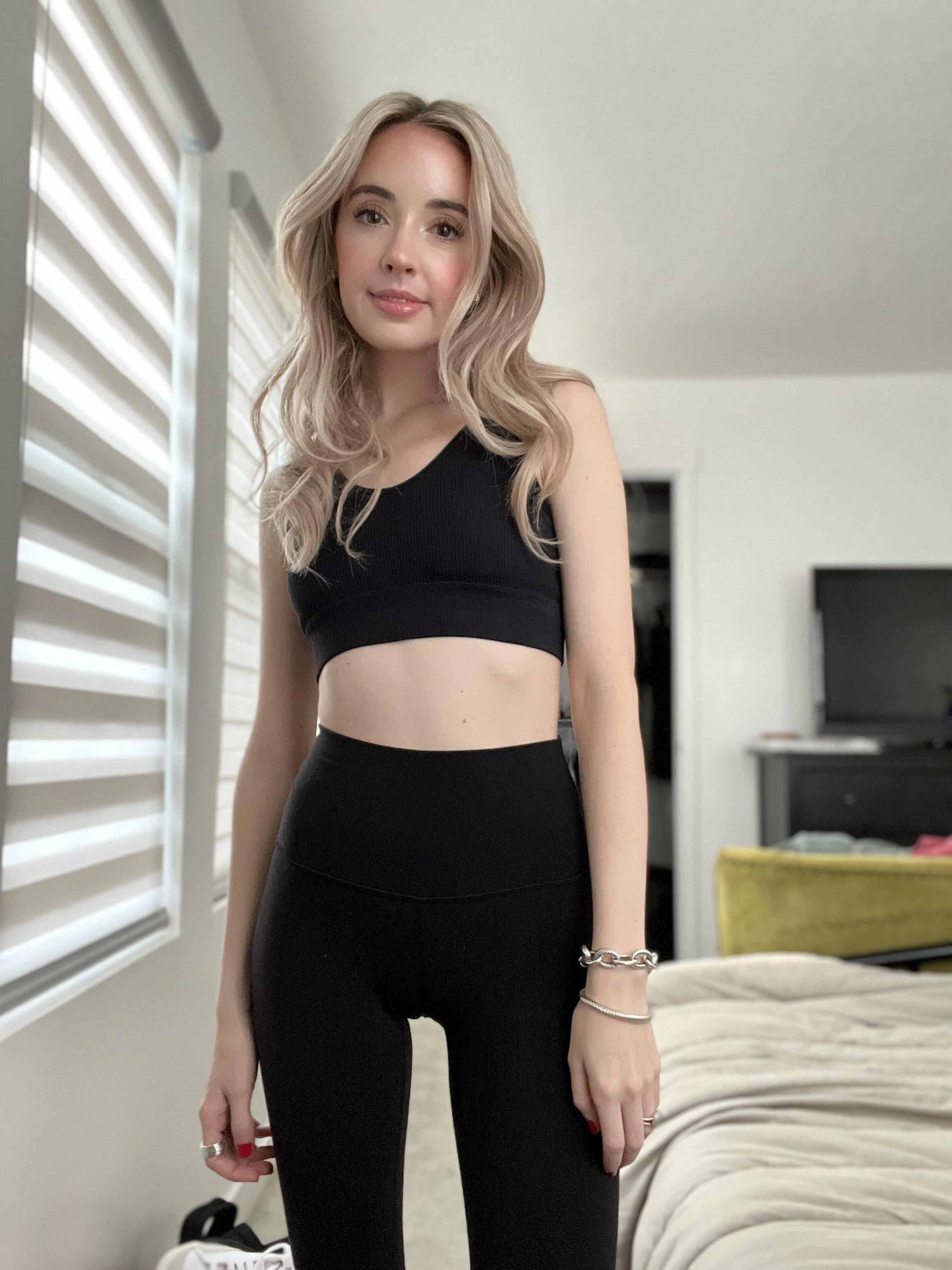 Cozy bra :) | Scrolller