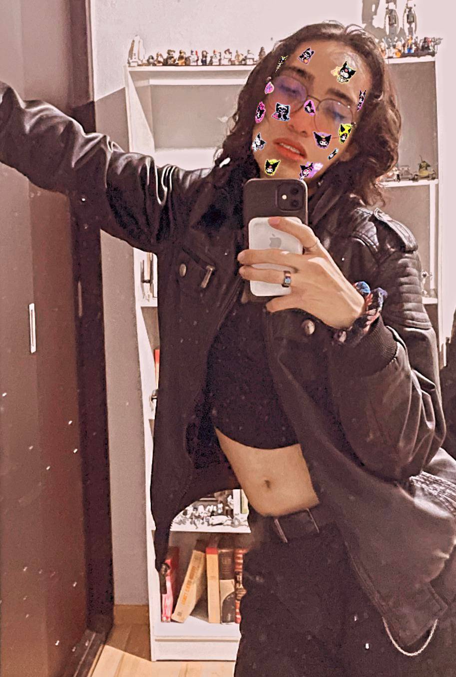 Cuddling ft. inappropriate touching? | Scrolller