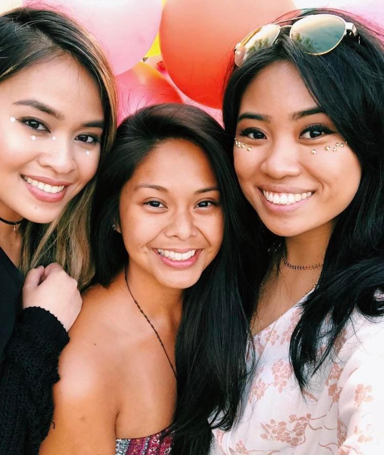 Cute Asian Trio | Scrolller