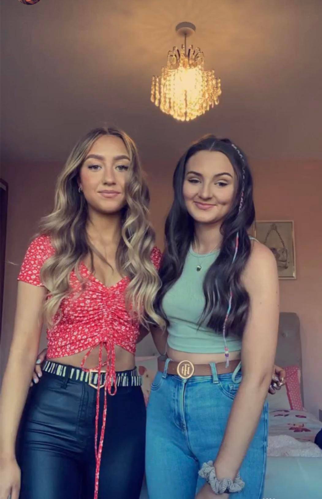 Cute friends | Scrolller