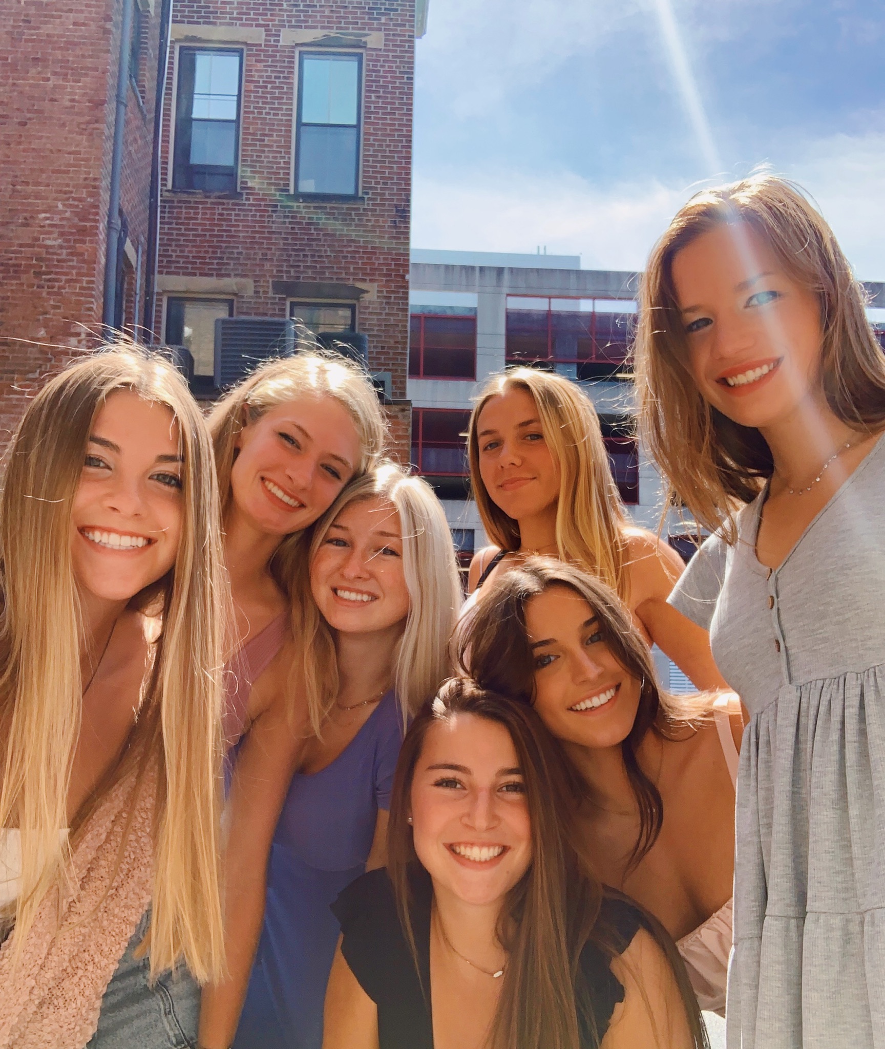 Cute Group | Scrolller