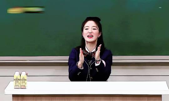 Danni Rivers and her magic wand | Scrolller