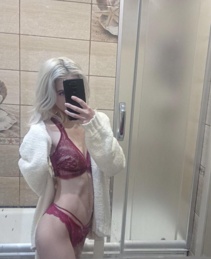 Dasha 🤍 18 y.o. 🤍 free page 🤍 | Scrolller