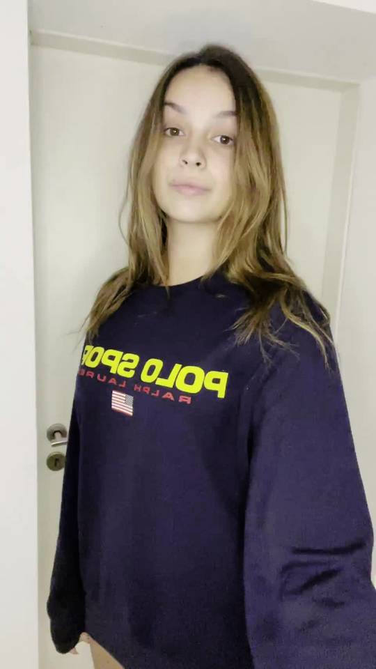 Describe me using only one word... 💕 | Scrolller