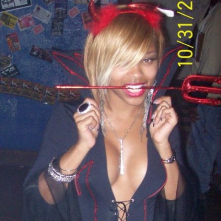 Devil Whore | Scrolller