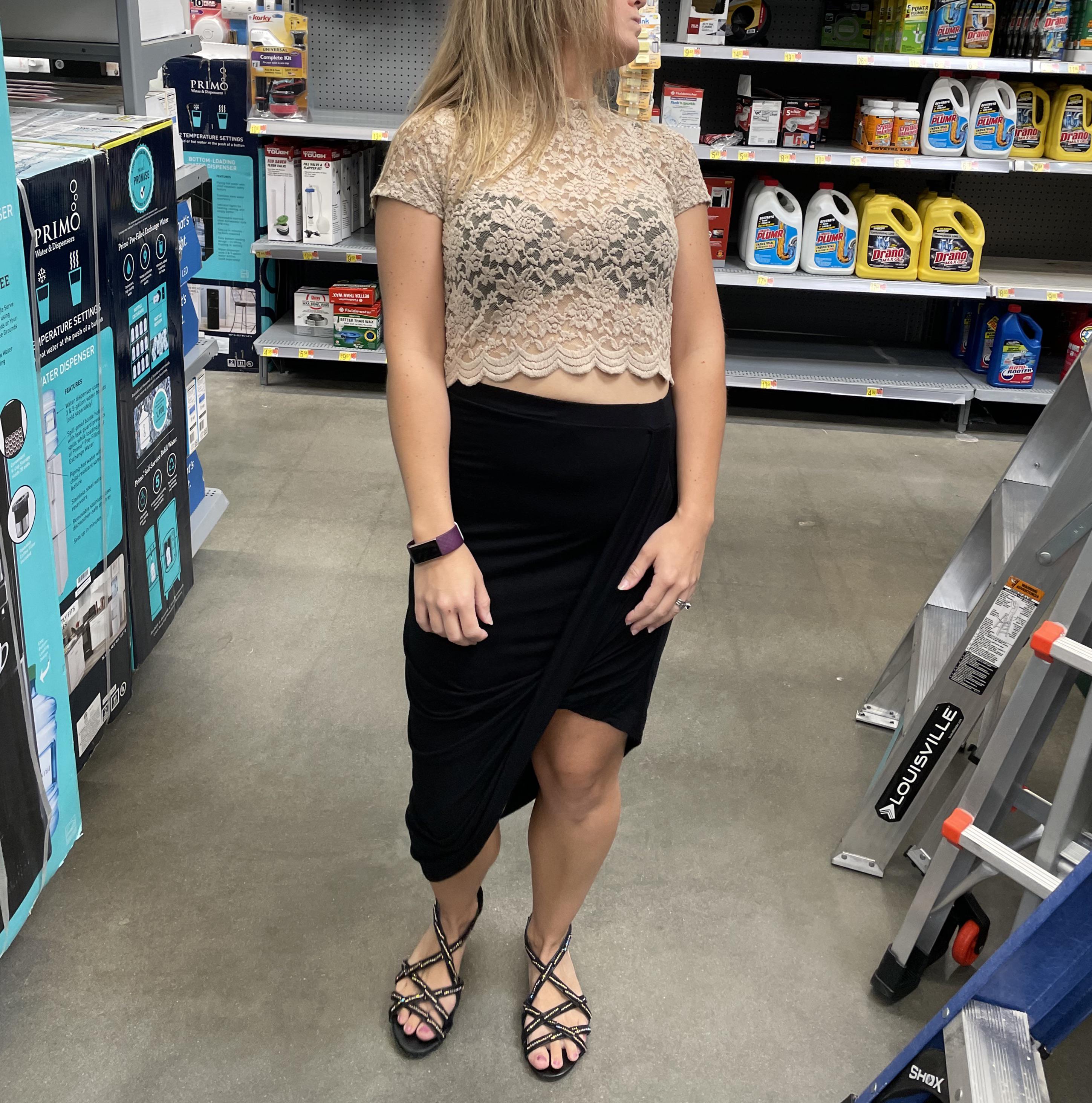 Do they see me😈 | Scrolller