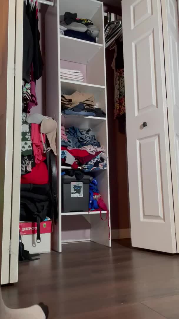 Do ya like watching me reach for something on the top shelf ☺️ | Scrolller