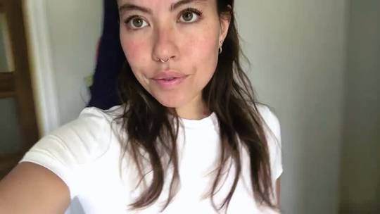 White shirt | Scrolller