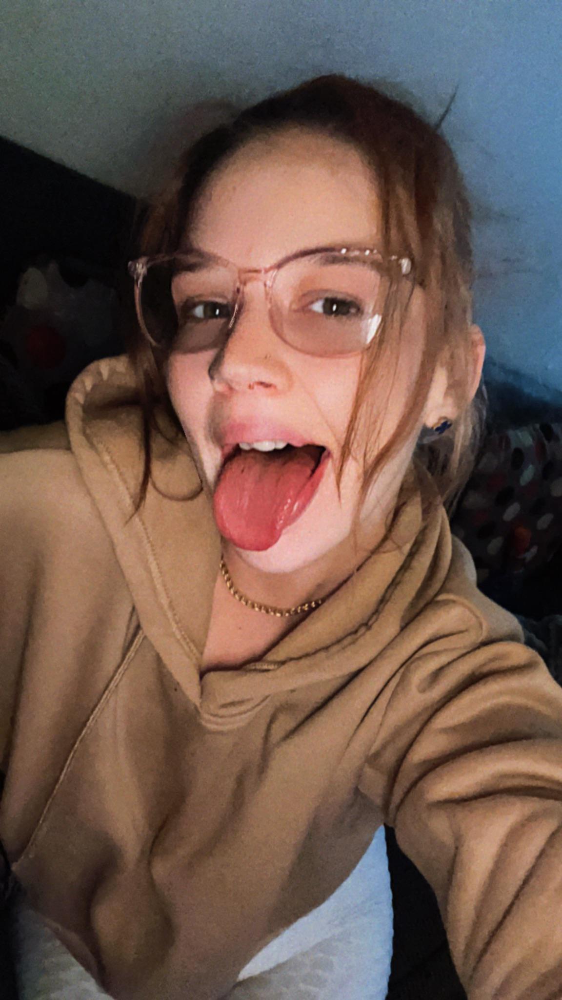 Do you like my tongue? 🥰 | Scrolller