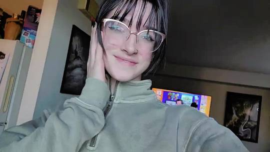 What hole are using first? | Scrolller