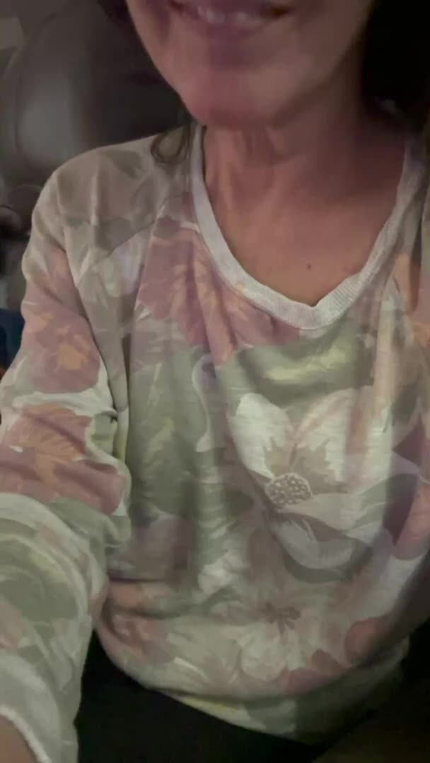 Do you want a lick?! | Scrolller