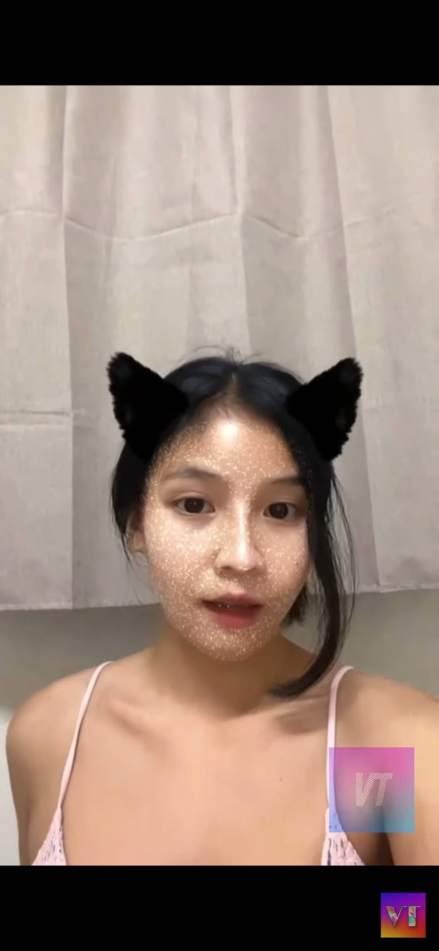 Does anyone have her Instagram | Scrolller