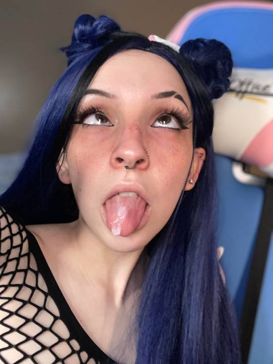 drain your balls in my mouth | Scrolller