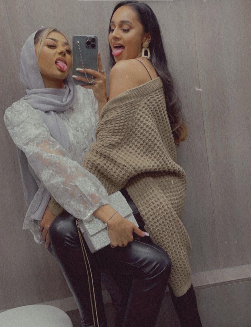 Dubi the whore | Scrolller