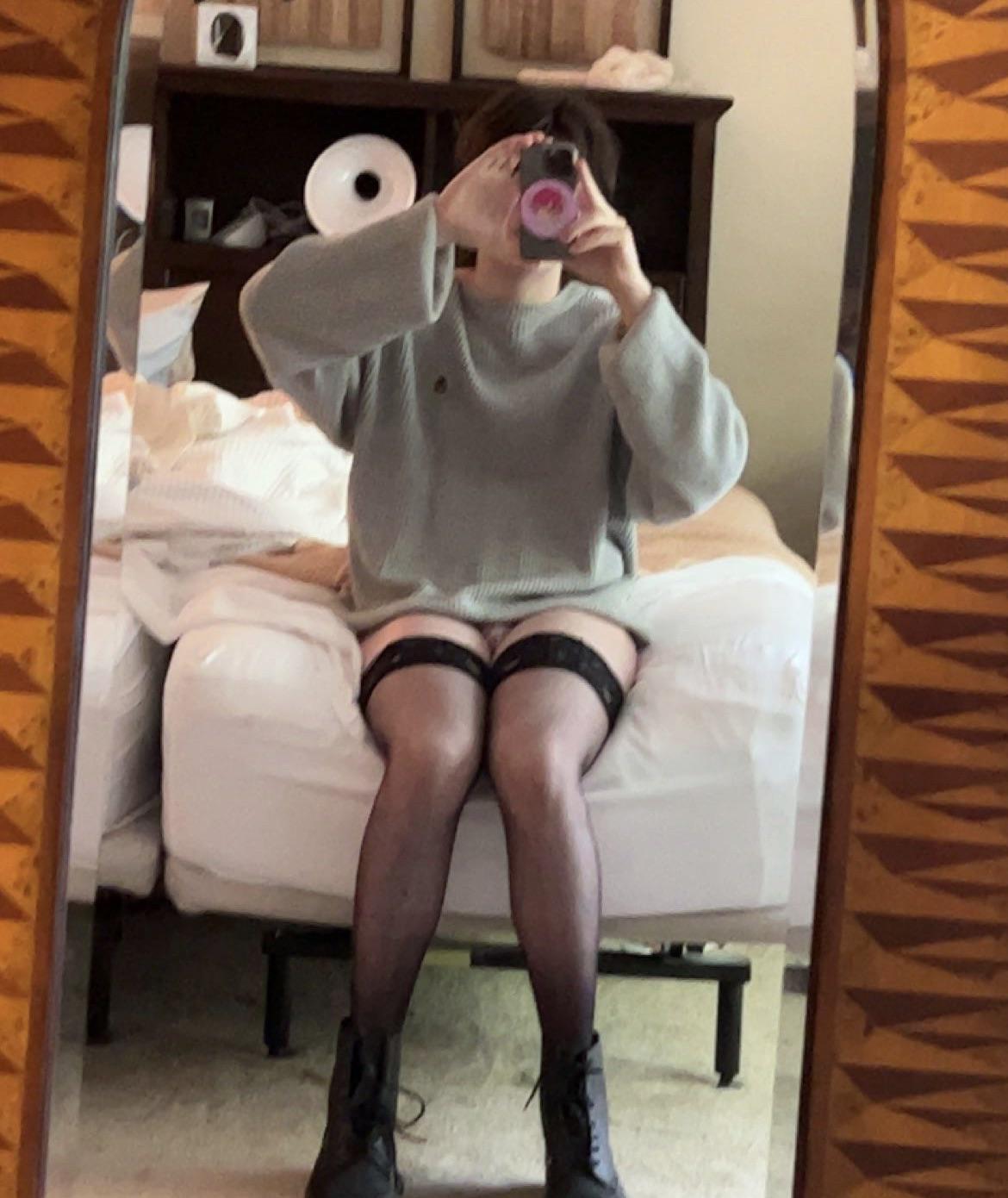 early femboy friday post ;3 | Scrolller