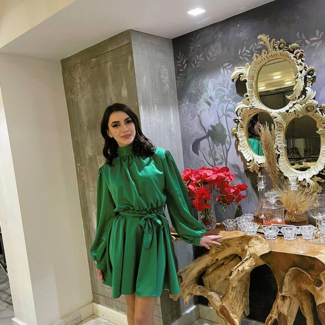 emerald green | Scrolller