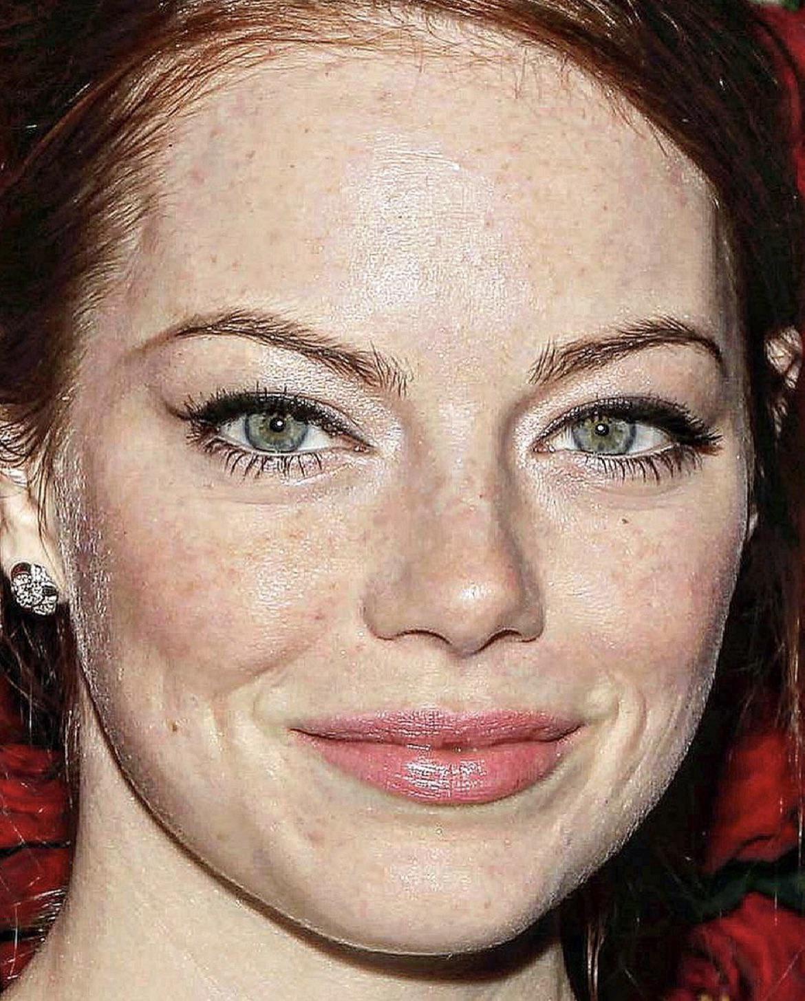 Emma’s perfect face | Scrolller