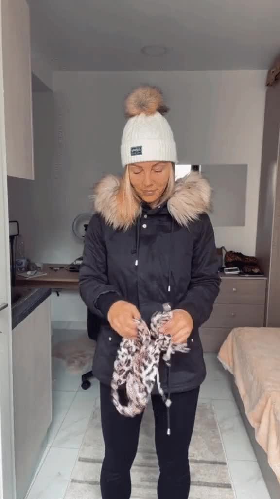 Enough from the cold winter, lemme change clothes quickly! | Scrolller